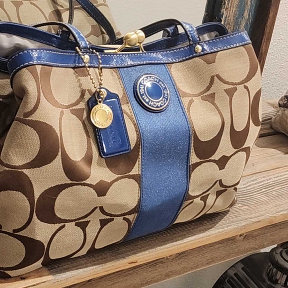 Coach | Bags | Coach Kiss Locksignature Carryall Satchel Handbag Htf ...